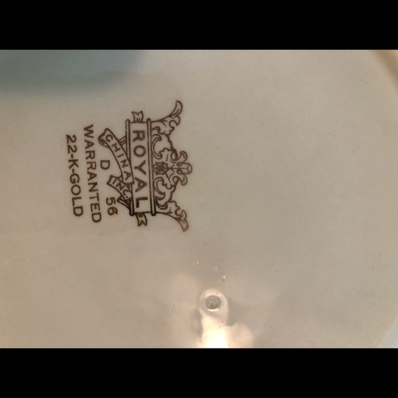 Royal China Inc | Dining | 93s Vintage Royal China Inc 22k Gold Fine ...